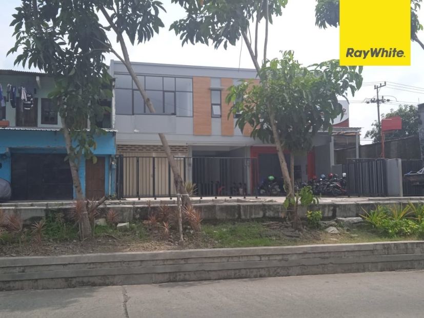 Disewakan Ruko 2 lantai di Manukan Lor, Surabaya Disewakan Ruko 2 lantai di Manukan Lor, Surabaya