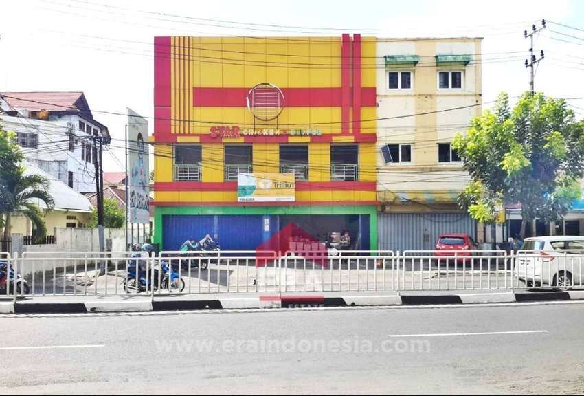 Dijual ruko Jl. Yos Sudarso area ramai lokasi strategis Dijual ruko Jl. Yos Sudarso area ramai lokasi strategis