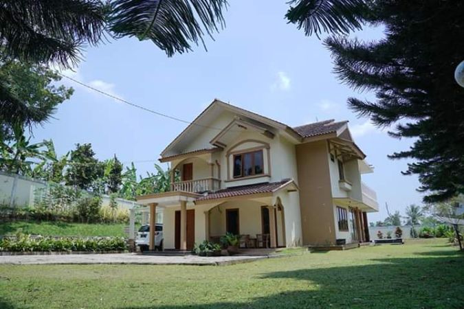 DI JUAL VILLA CISARUA PUNCAK- BOGOR JAWA BARAT ( Full Furnished ) DI JUAL VILLA CISARUA PUNCAK- BOGOR JAWA BARAT ( Full Furnished )